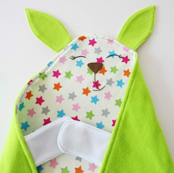 Free felt bunny pattern for hand-sewing this Easter's decorations