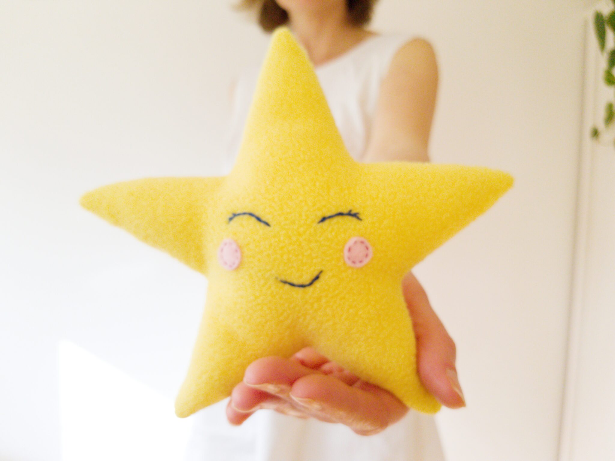 The Star Sewing Pattern PDF I Cute Stuffed Toy or nursery decoration